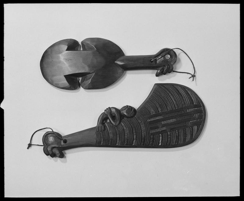 Manu, Maori Carvings - Puke Ariki