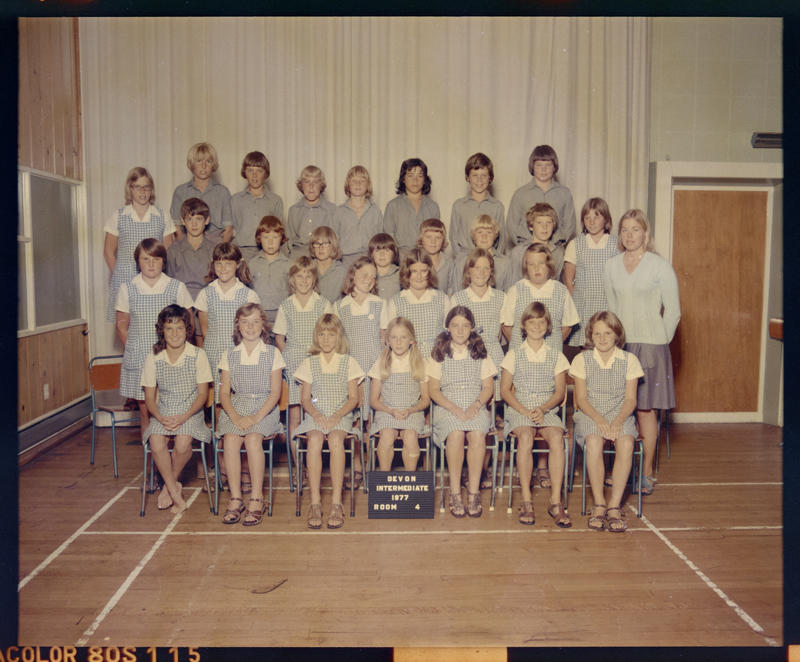 Devon Intermediate School, Group - Puke Ariki
