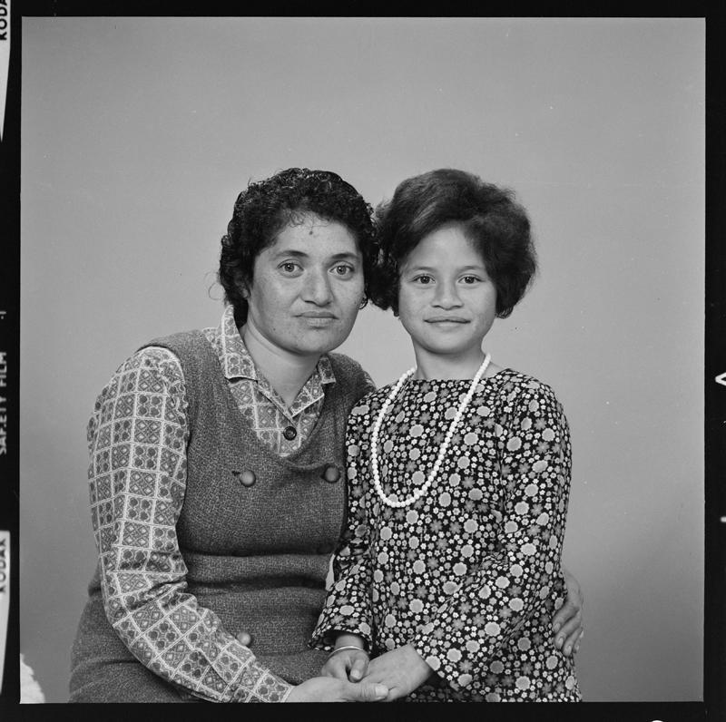 Aloha & Helen Harris - Puke Ariki