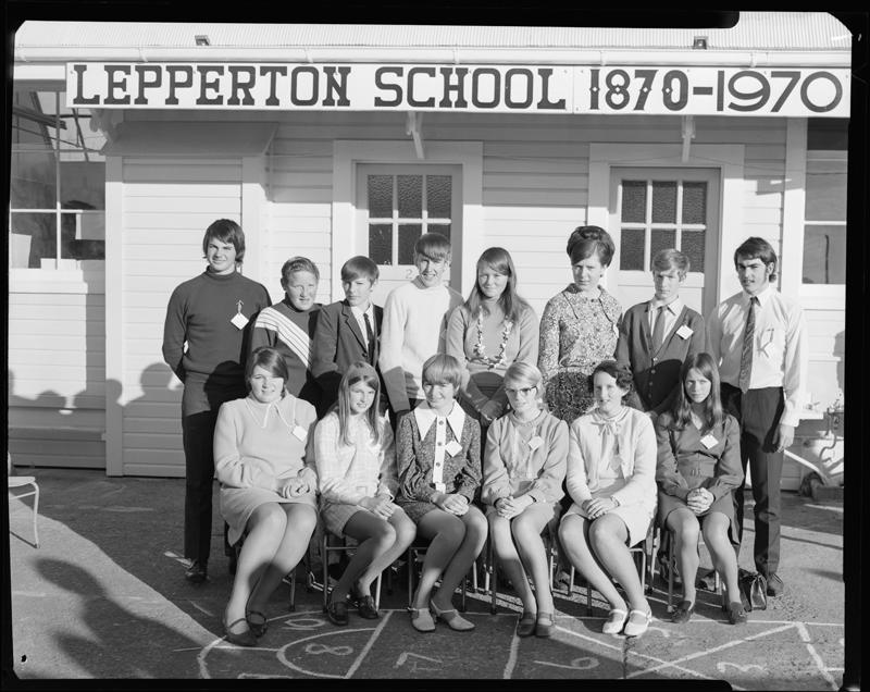 Lepperton School Centennial, Group - Puke Ariki