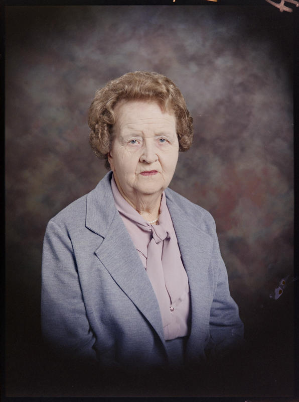 Blyth, Woman - Puke Ariki
