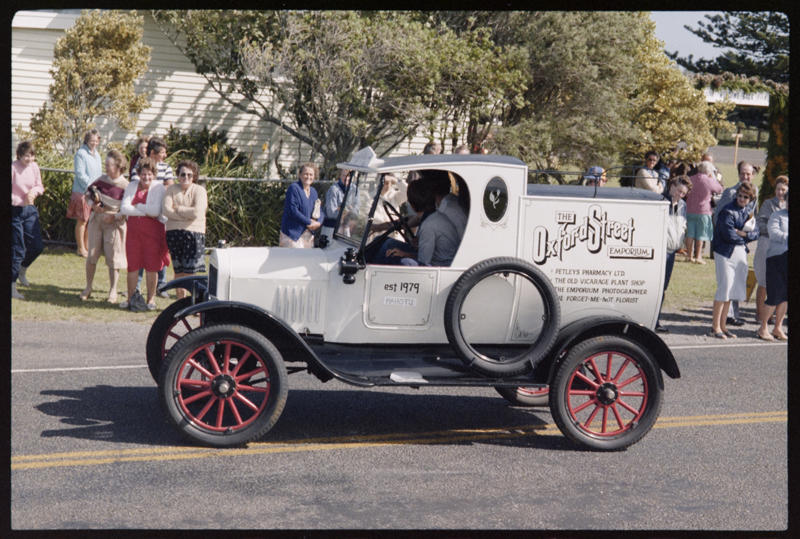 Warea School Centenary, Parade - Puke Ariki