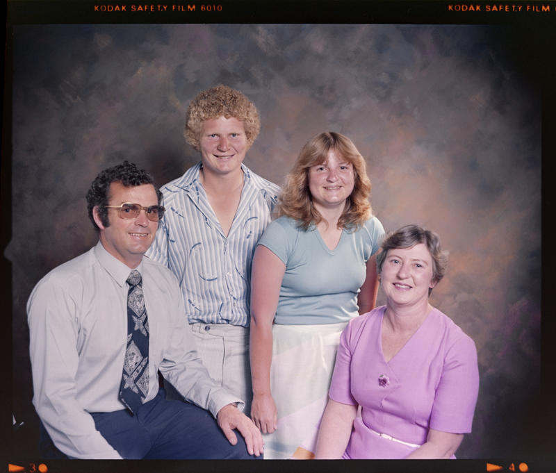 Short, Family - Puke Ariki