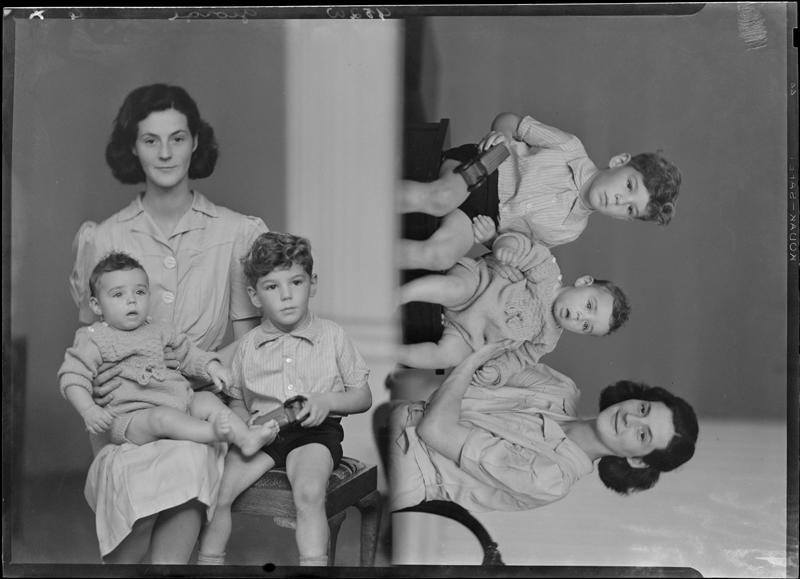 George, Family Group - Puke Ariki