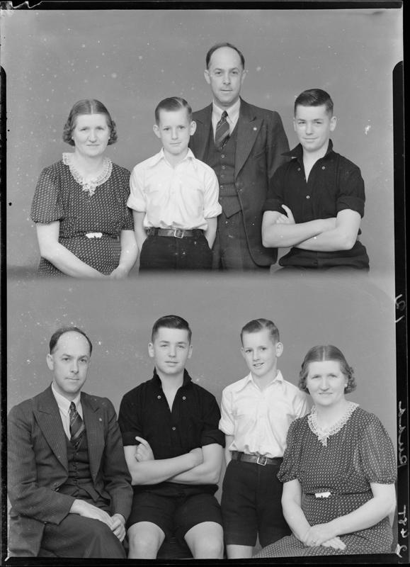 Rudd, Family Group - Puke Ariki