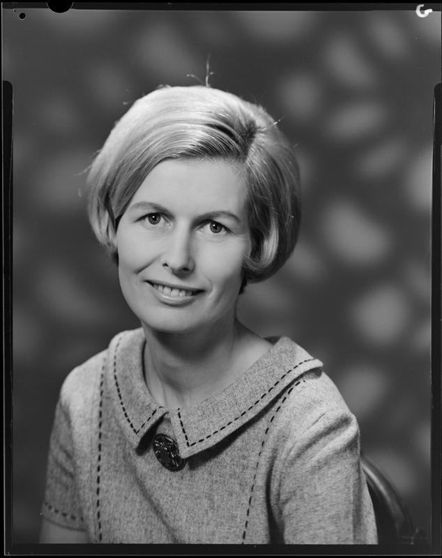 Anne Reeves - Puke Ariki