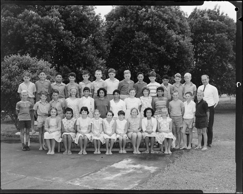 Urenui School, Group. - Puke Ariki