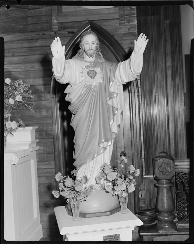 Inglewood Catholic Church, Man - Puke Ariki