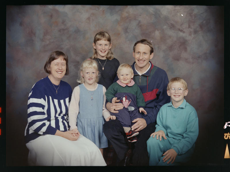 McCraken, Family Group - Puke Ariki