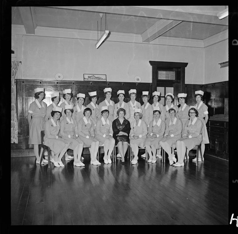 Nurses Graduation, Group - Puke Ariki