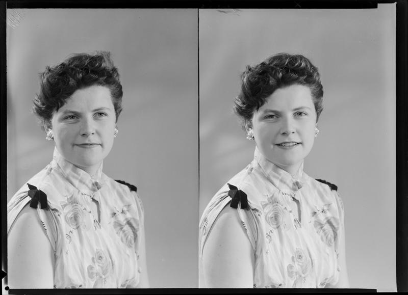 Bird, Woman - Puke Ariki