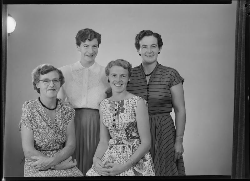 Thomson, Group - Puke Ariki