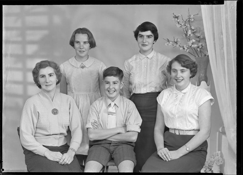 Brunsdon, Family - Puke Ariki