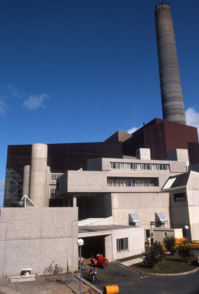 New Plymouth Power Station, administration building - Puke Ariki