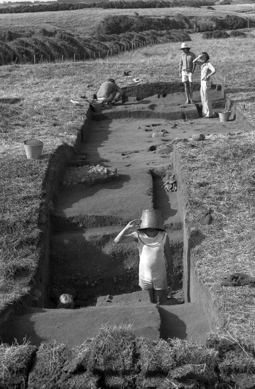 Excavation, Warea redoubt, Warea - Puke Ariki