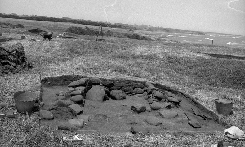 Excavation, Warea redoubt, Warea - Puke Ariki