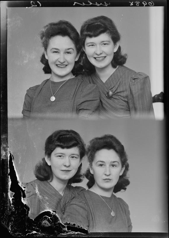 Lois and Joyce Tylee - Puke Ariki