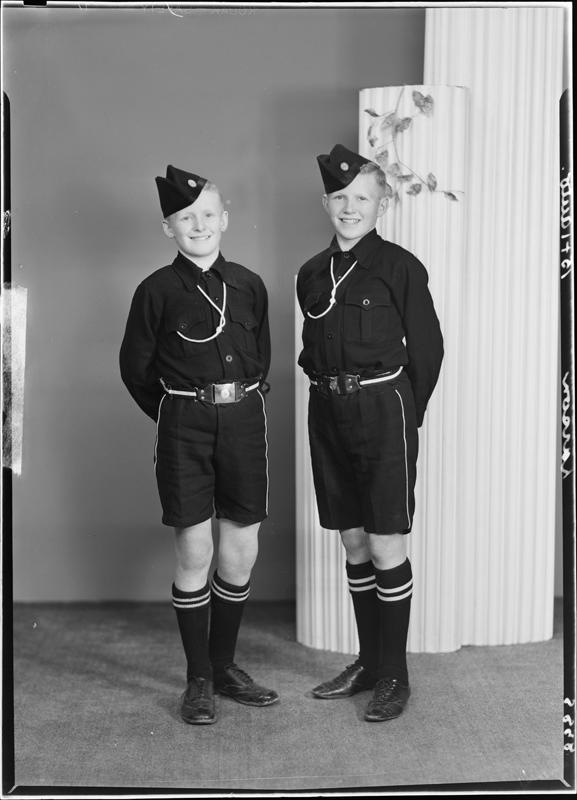 Russell and Colin Larsen - Puke Ariki