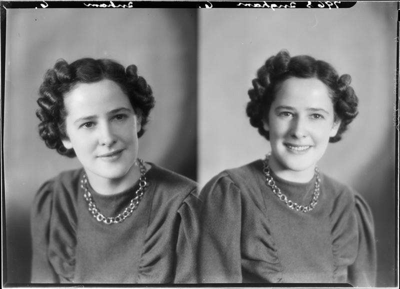 Ingham, Woman - Puke Ariki