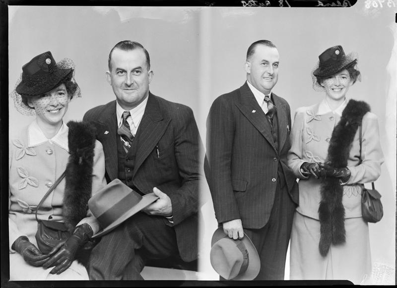 Bland, Man & Woman - Puke Ariki